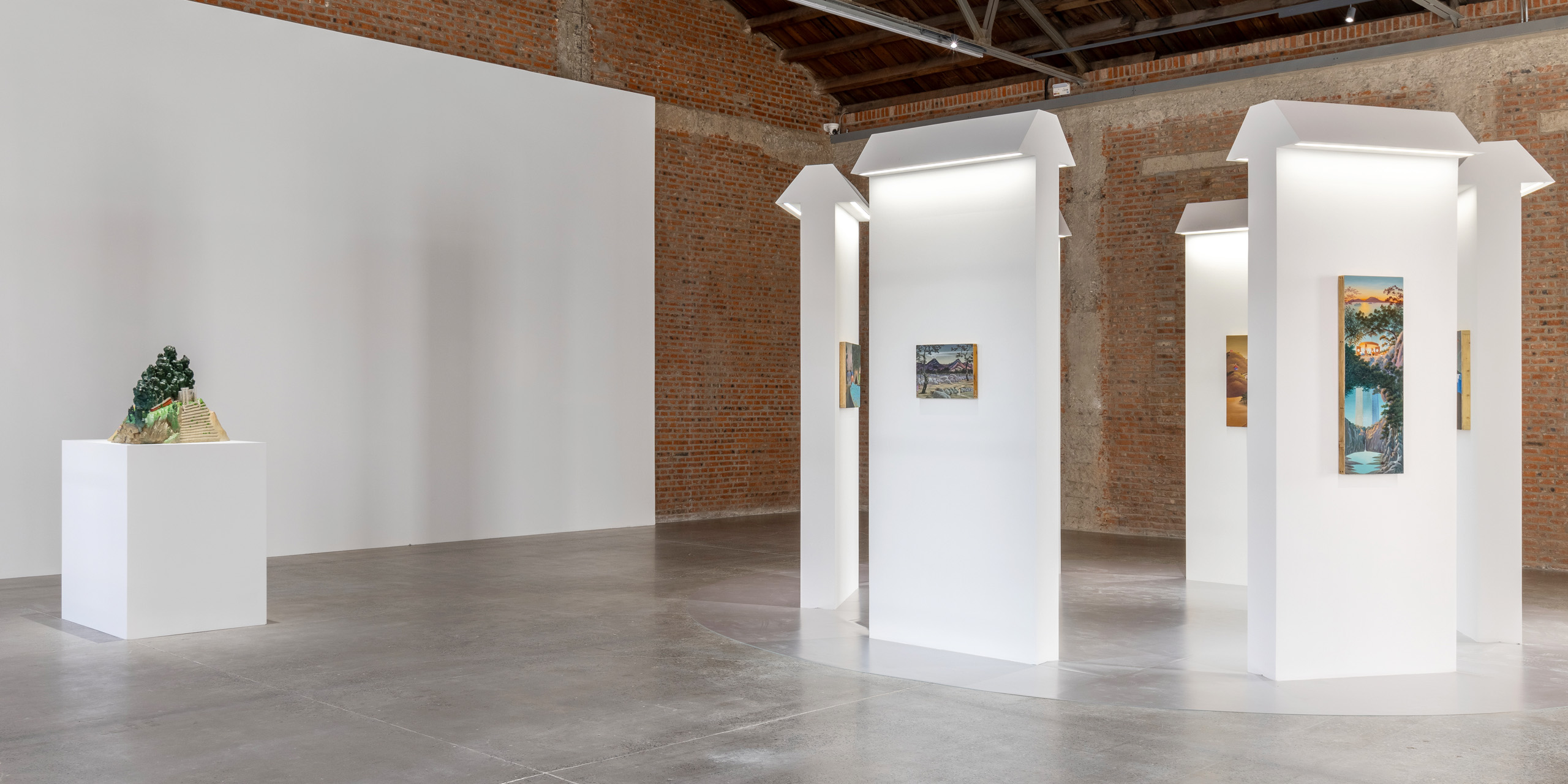 The Beijing Commune was established in 2004 and the first exhibition ...